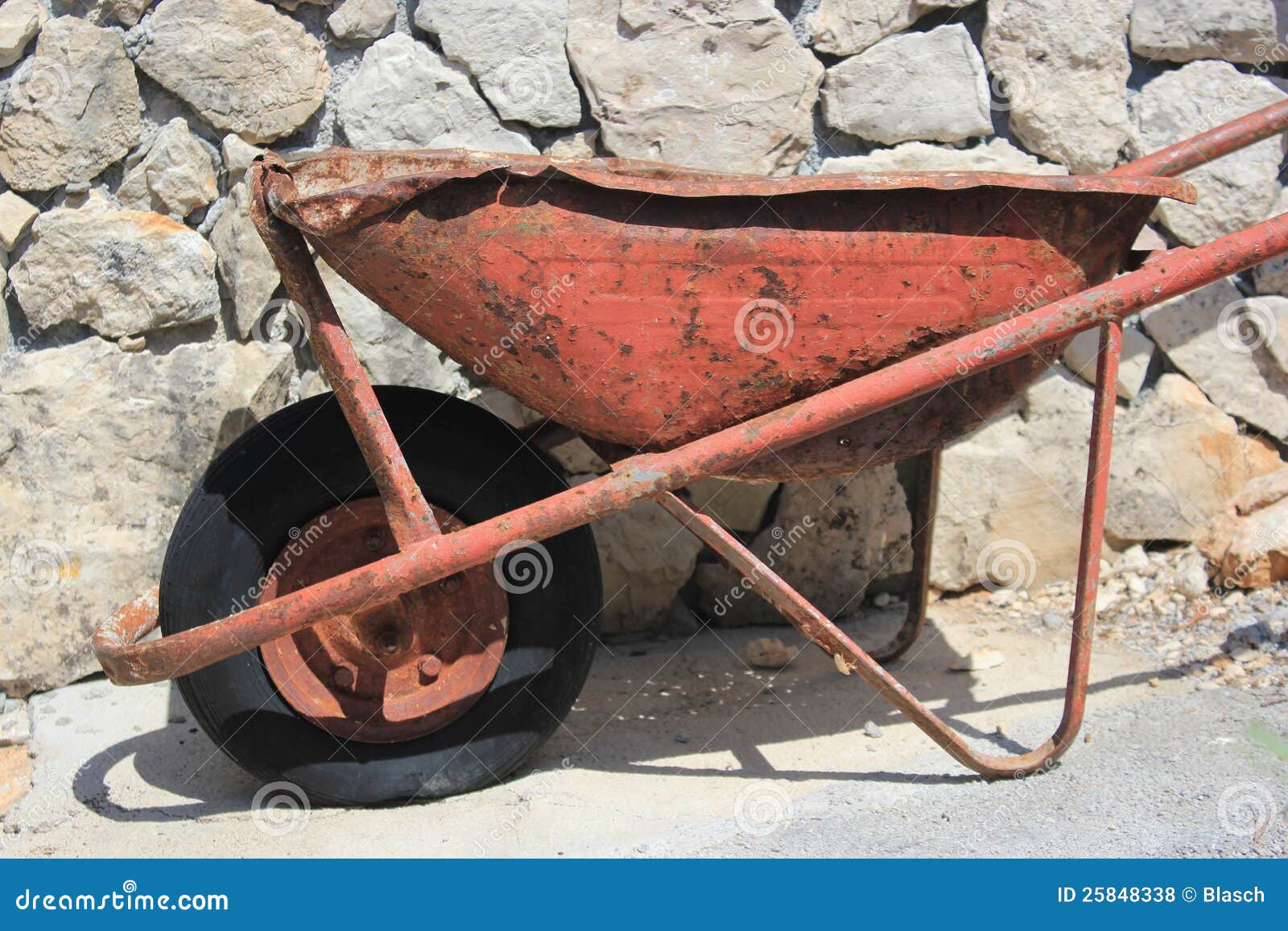 Thoroughly Used Up Wheelbarrow - Workaholic Stock Photo - Image of ...