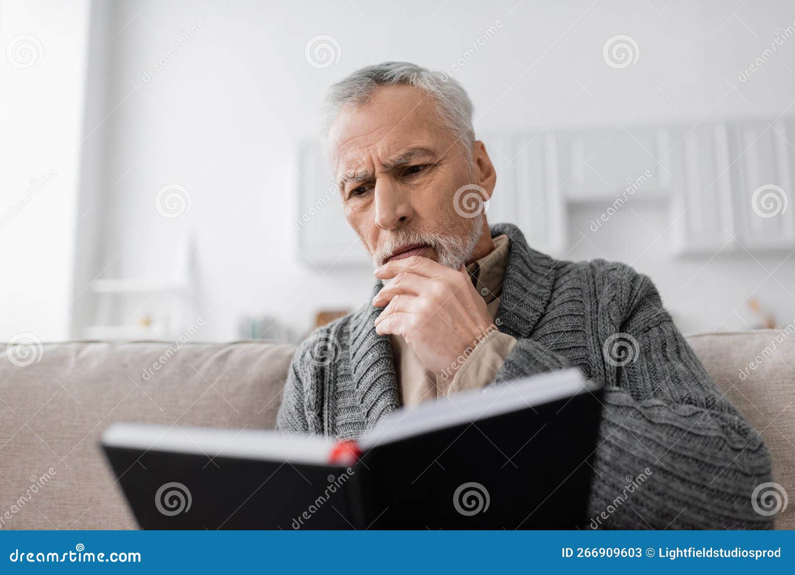 Thoughtful Man Suffering from Memory Loss Stock Image - Image of ...