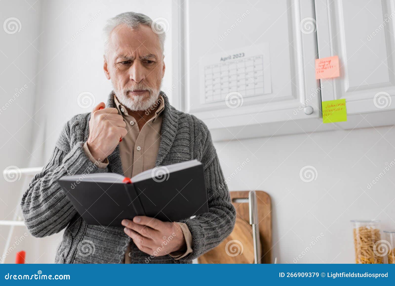 Thoughtful Man Suffering from Memory Loss Stock Image - Image of ...