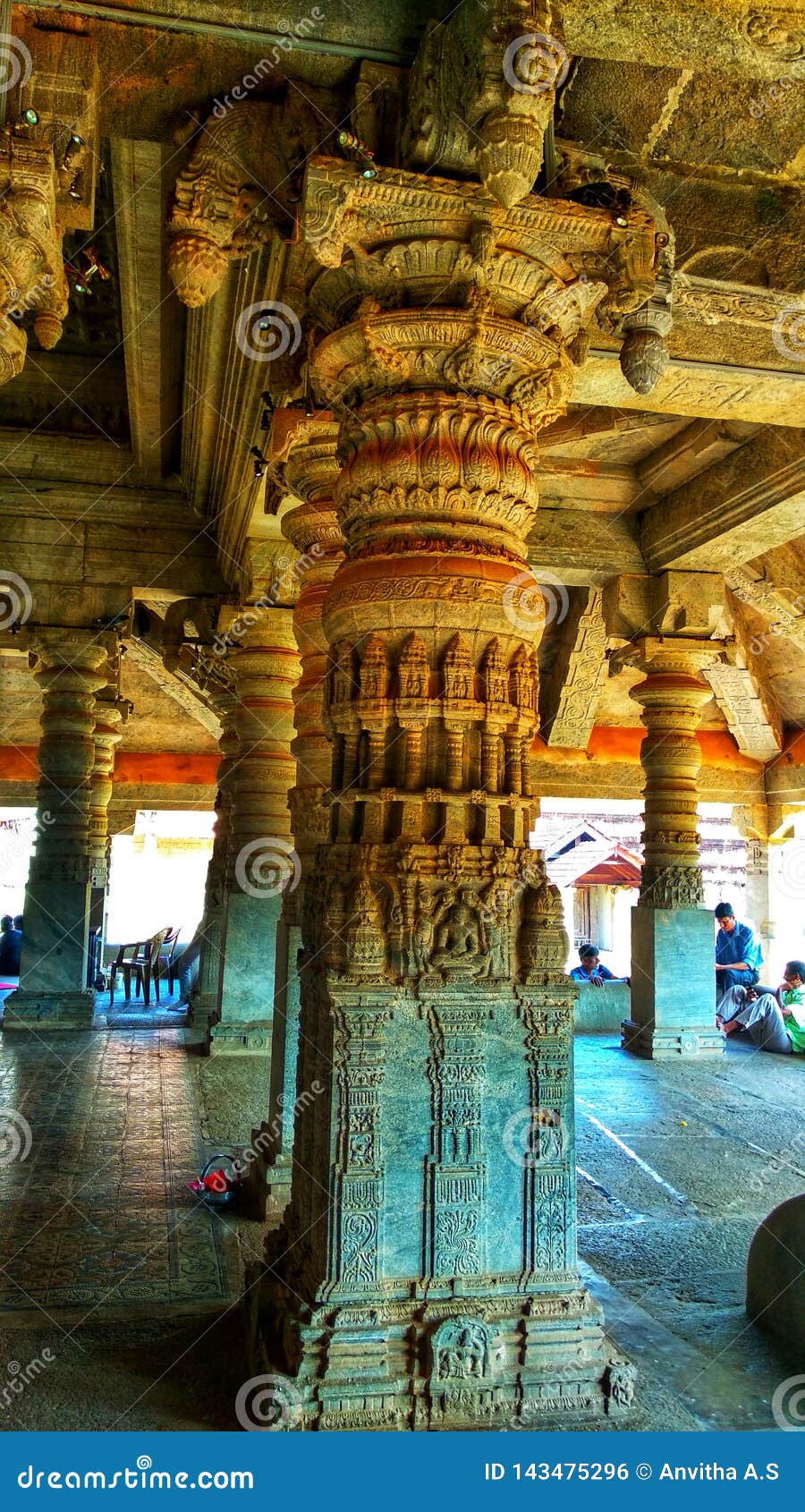 The Pillars Of The Temple Of Hercules In Amman Royalty-Free Stock Image ...
