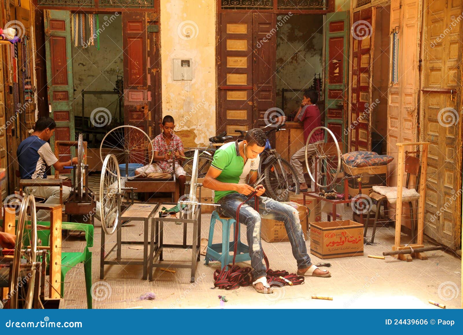 Thread factory workers editorial photo. Image of machinery - 24439606