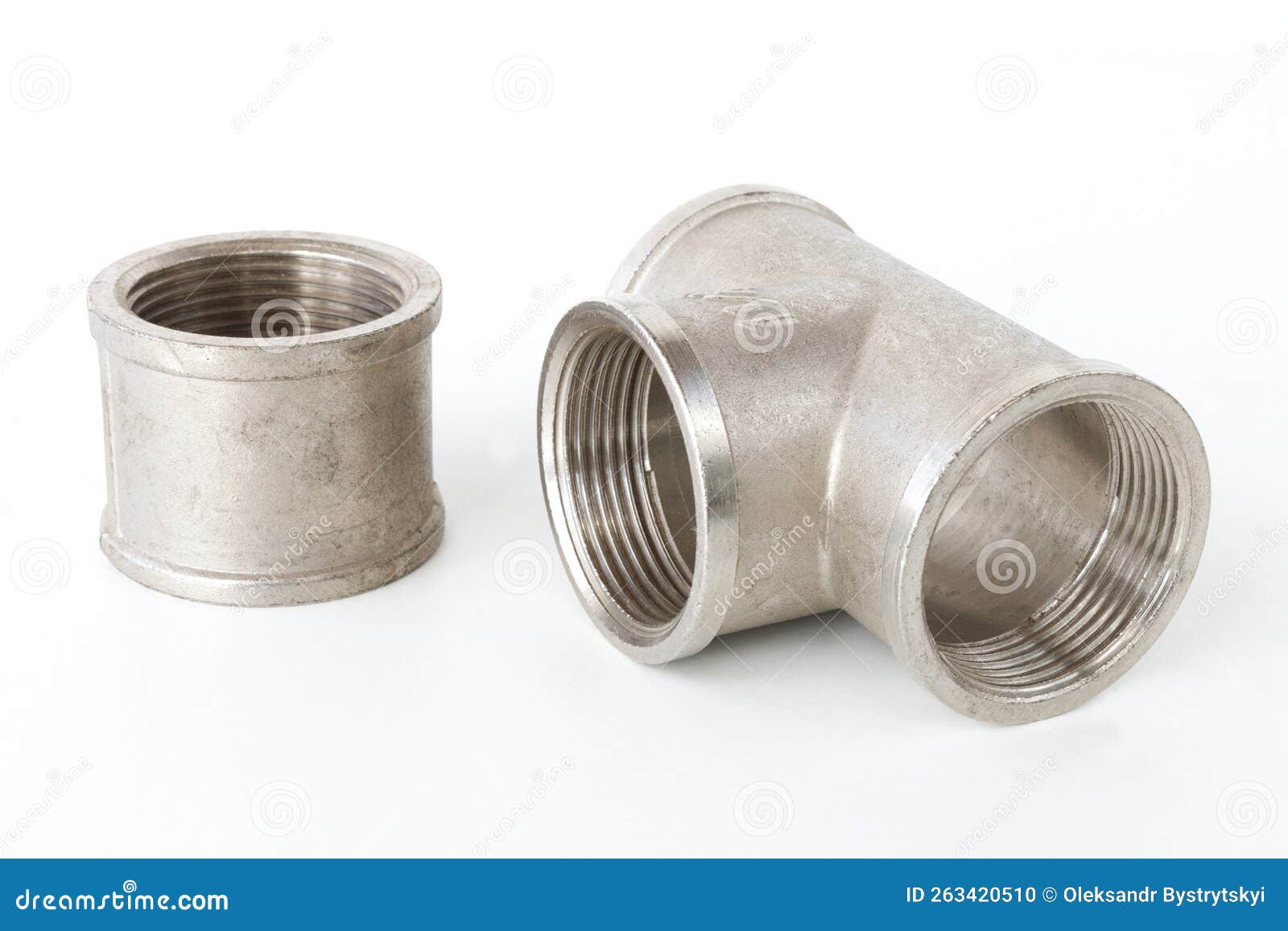 Threaded Bronze Tee for Pipe Connection, T-coupling for Pipe Stock Photo - Image of background ...