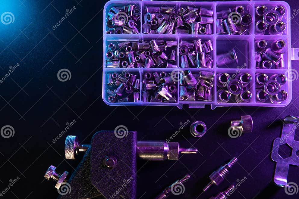 Threaded Insert Riveter Gun Kit. Setting Tool, Nosepieces and Inserts ...