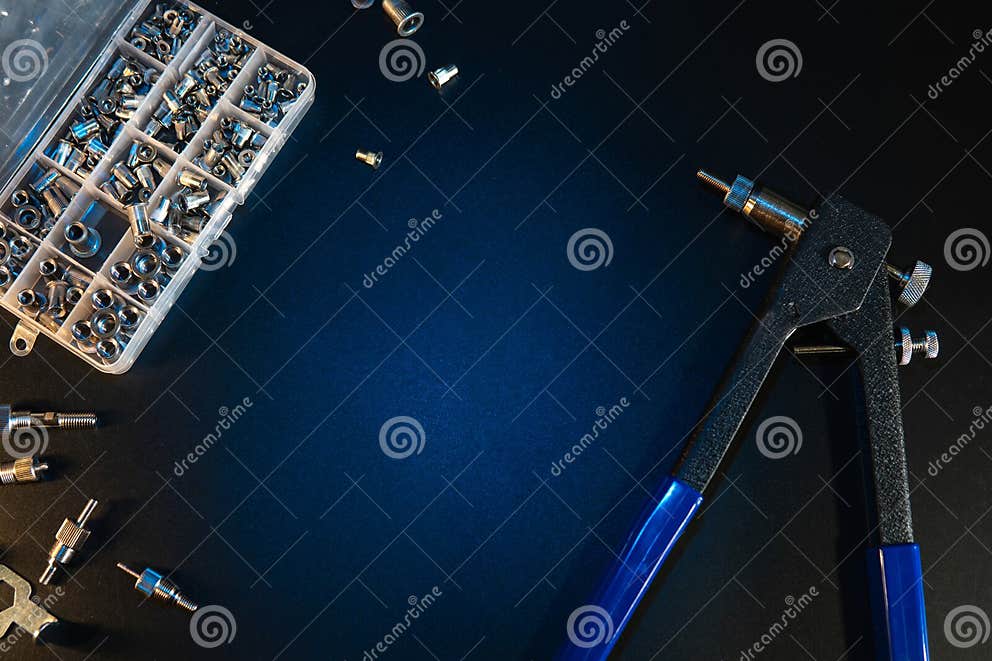 Threaded Insert Riveter Gun Kit. Setting Tool, Nosepieces and Inserts ...