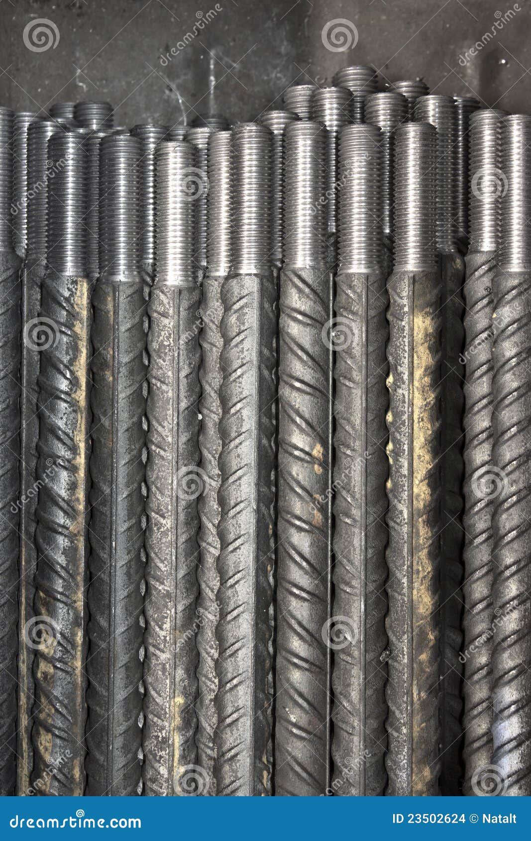 Threaded Metal Reinforcing Parts. Threaded Rebars For Construction ...