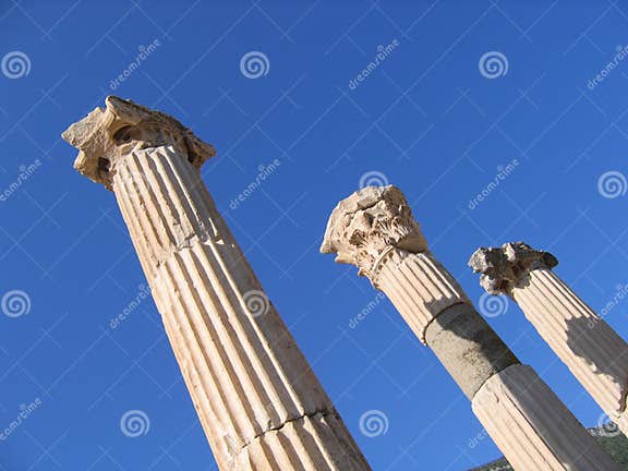 Three Ancient Columns - Ephesus Stock Image - Image of minor, carvings ...