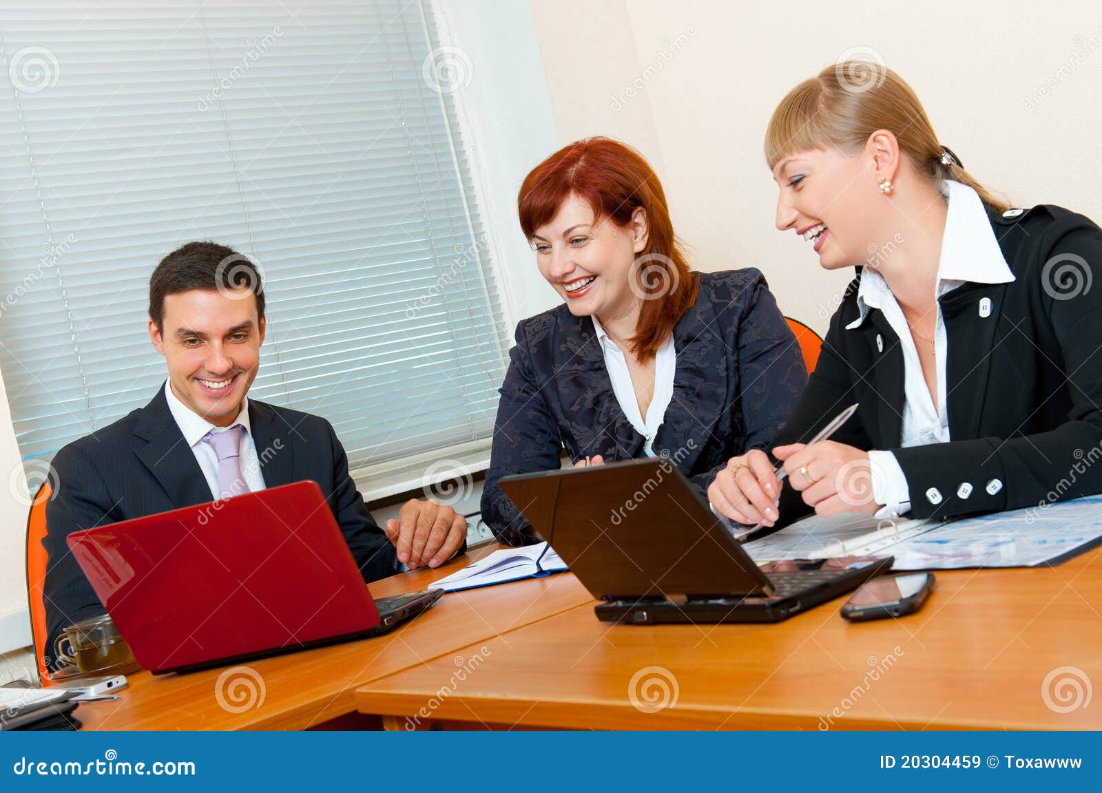 Three Business People are Meeting Stock Image - Image of group ...