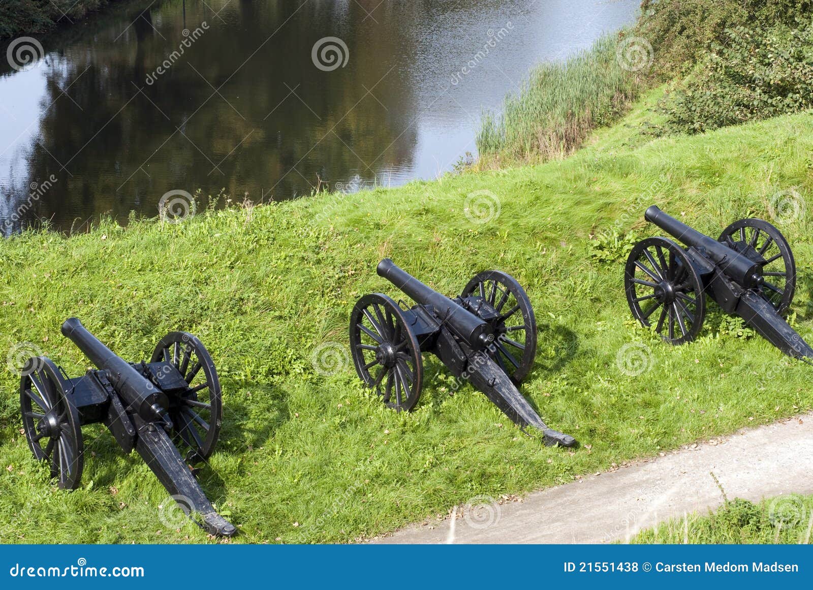Three cannons waiting stock photo. Image of power, ancient - 21551438