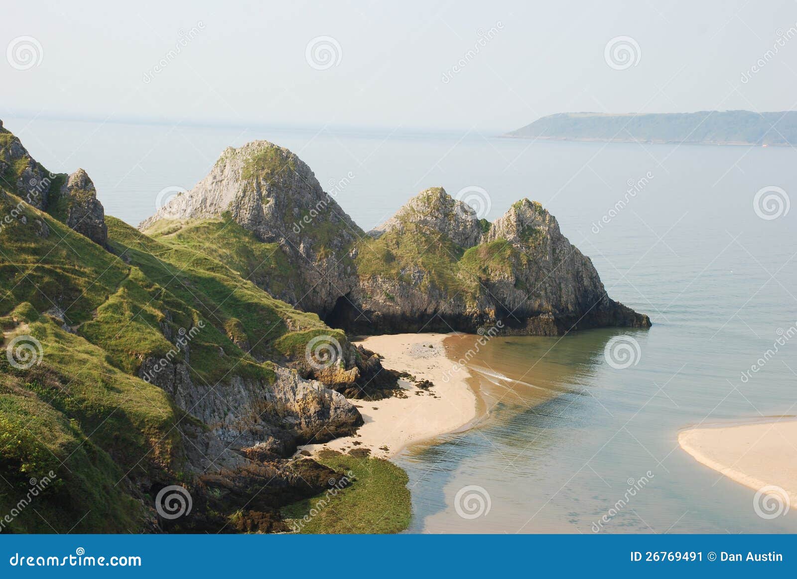 Three Cliffs Bay, Gower stock image. Image of rocky, outdoor - 26769491