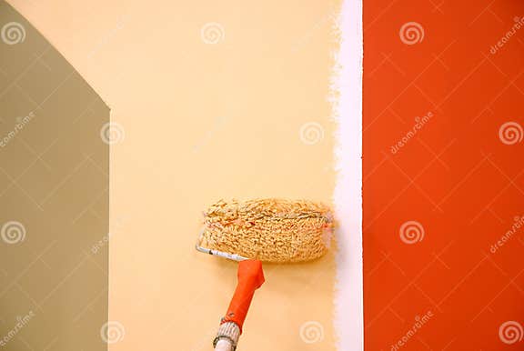Three Colors Painting a Wall Stock Image - Image of acrylic, cover: 3013197