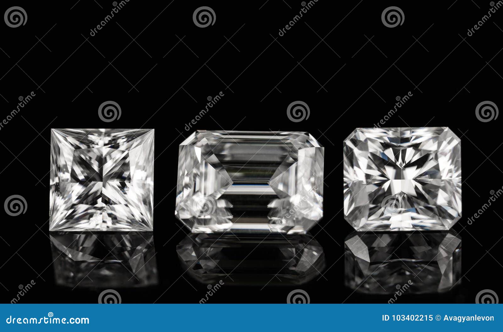 Three Diamonds, Which Will Be Sewn In The Form Of A Cube, Which Will ...