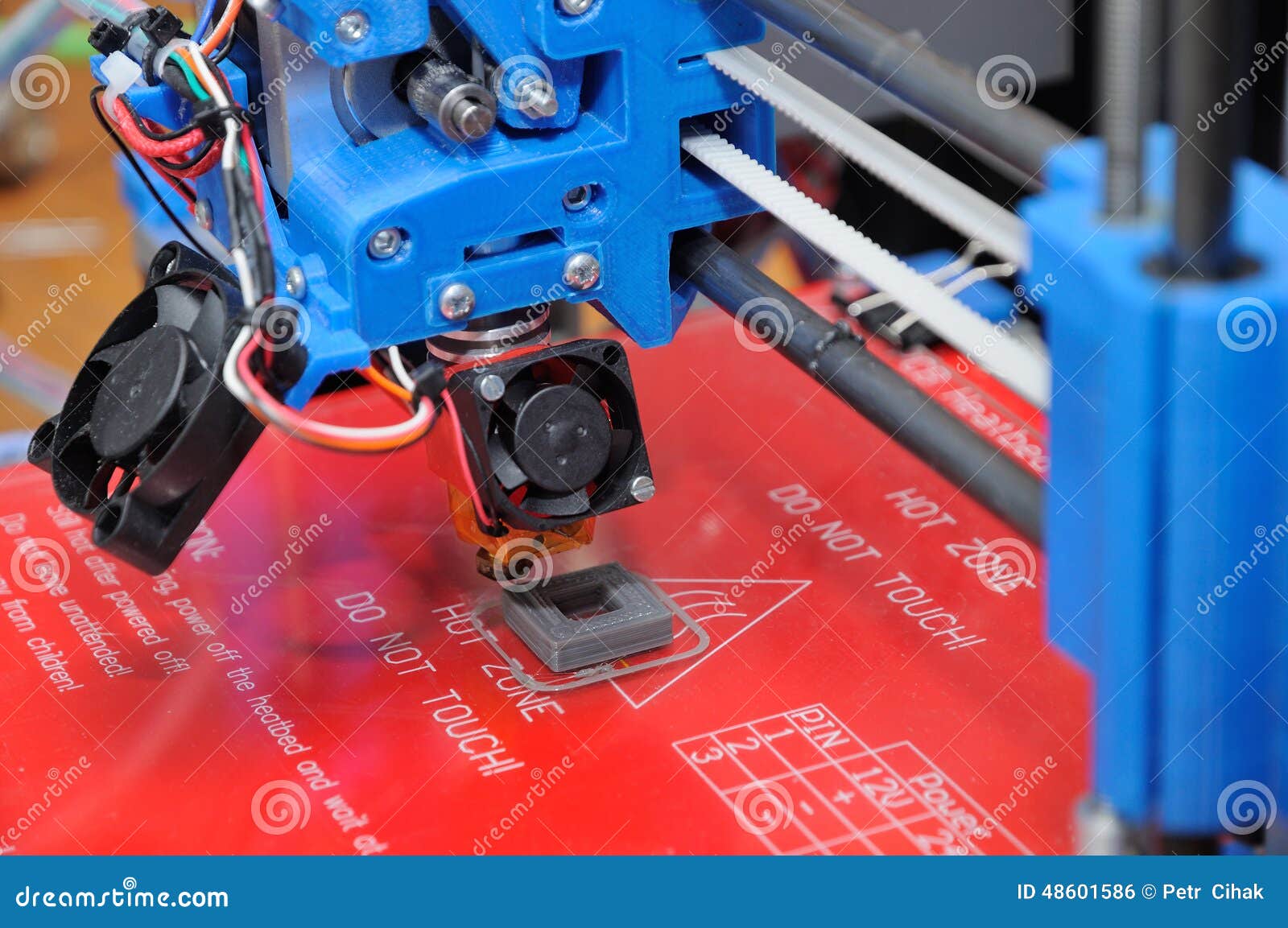 Three dimensional printing stock photo. Image of model - 48601586