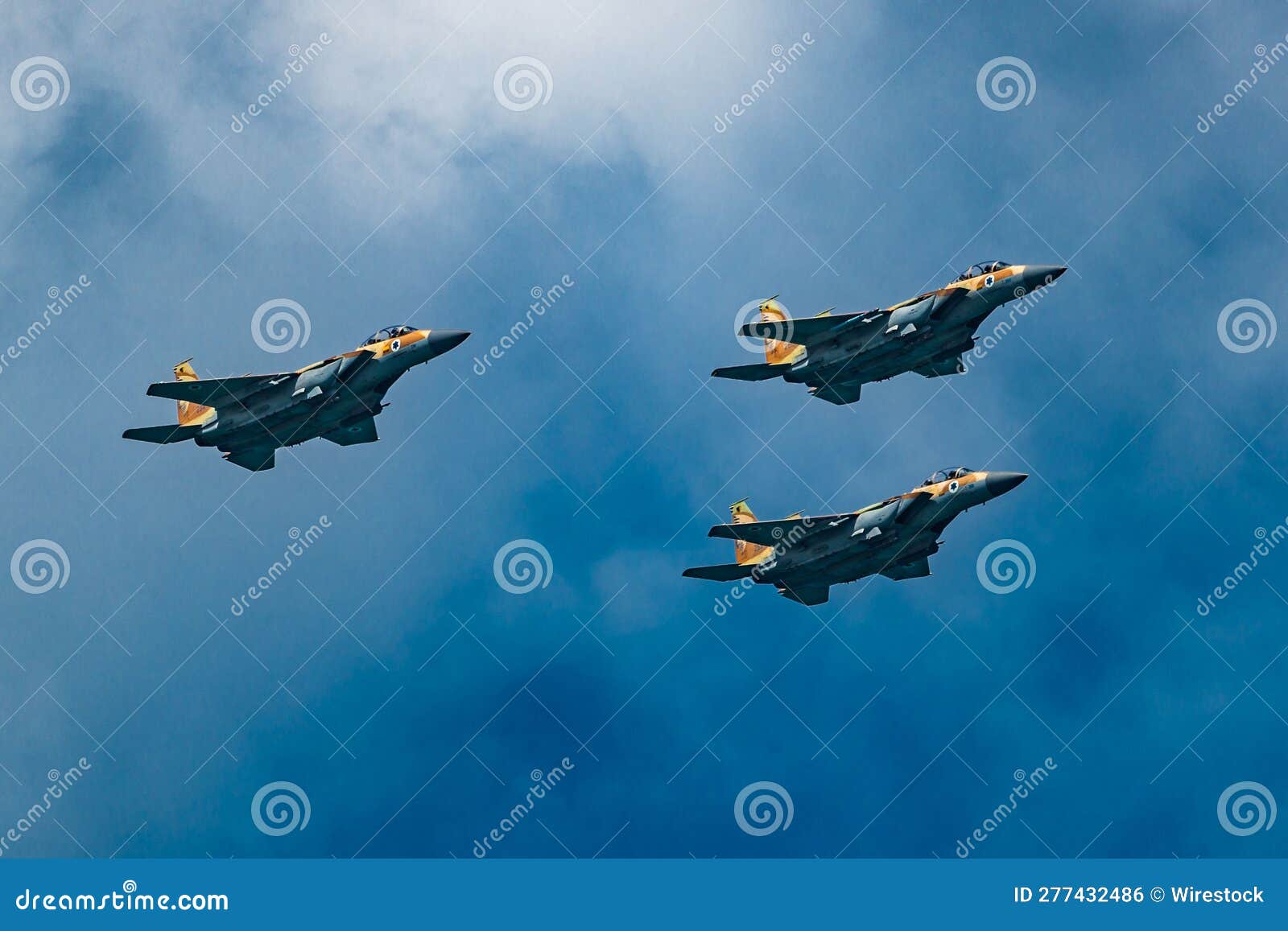 Fighter Jets Flying in Perfect Formation Editorial Photo - Image of aerial, aeronautics: 277432486