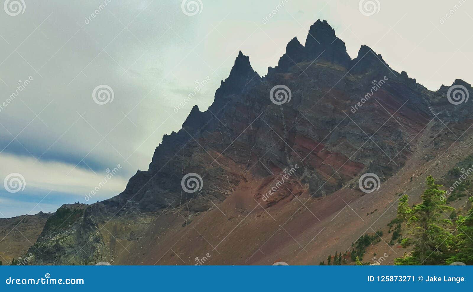 Three Fingered Jack in Oregon Stock Image - Image of pacific, rabbit ...