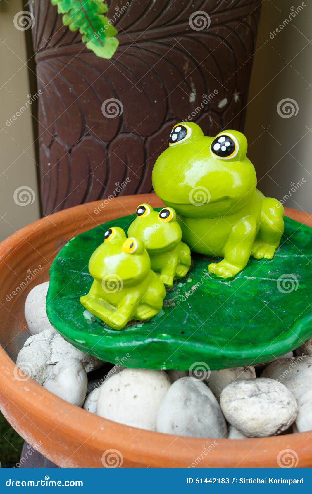 Plaster Frog Stock Photos - Free & Royalty-Free Stock Photos from ...