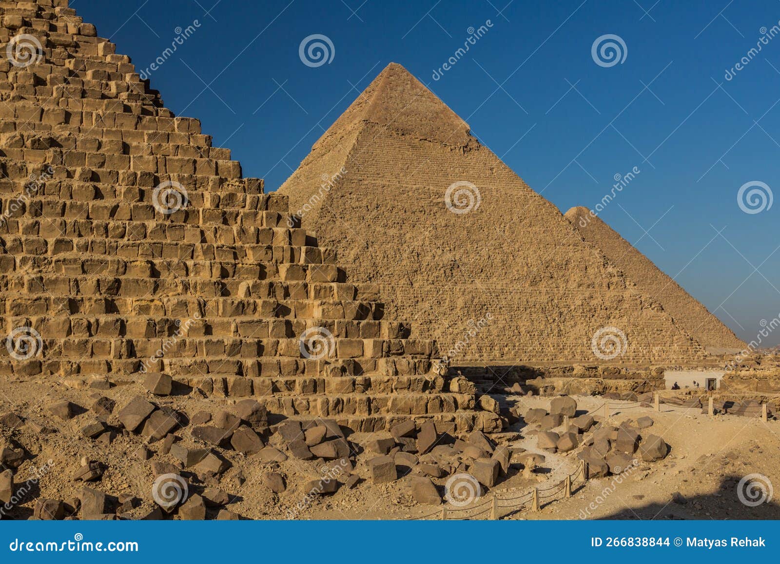 Three Great Pyramids in Giza, Egy Stock Photo - Image of stone ...