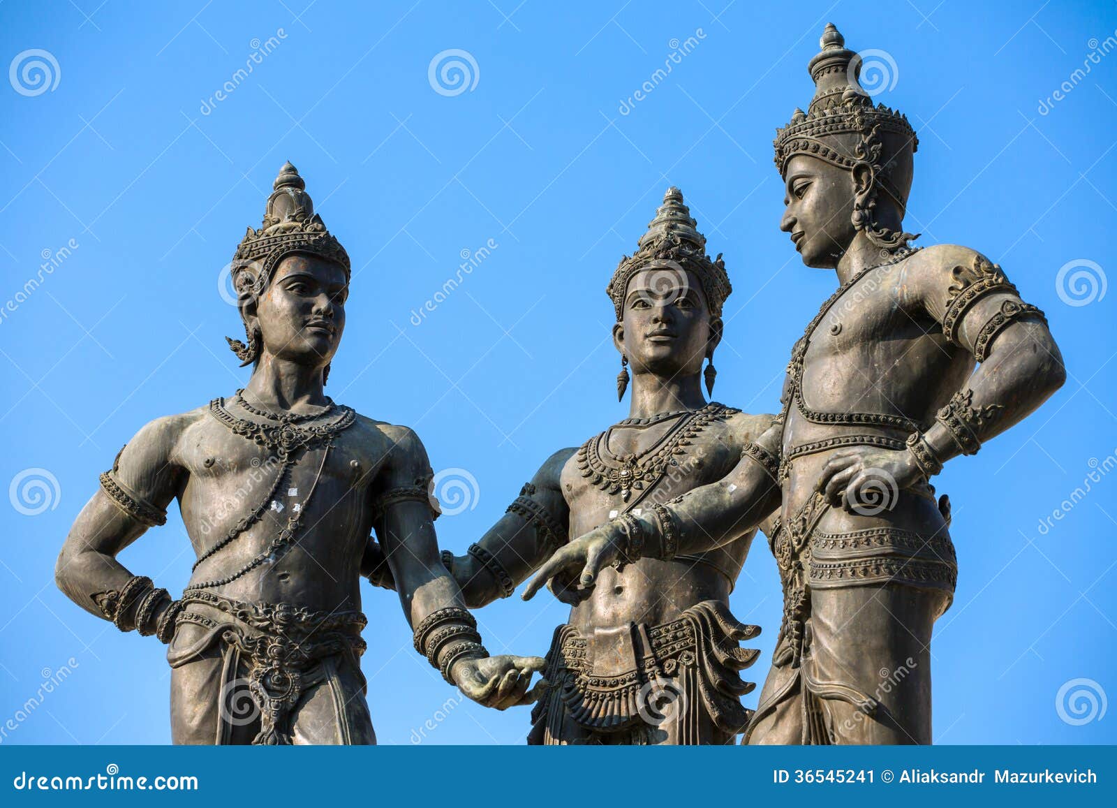 The Three Kings Monument in Chiang Mai Stock Image - Image of chiang ...