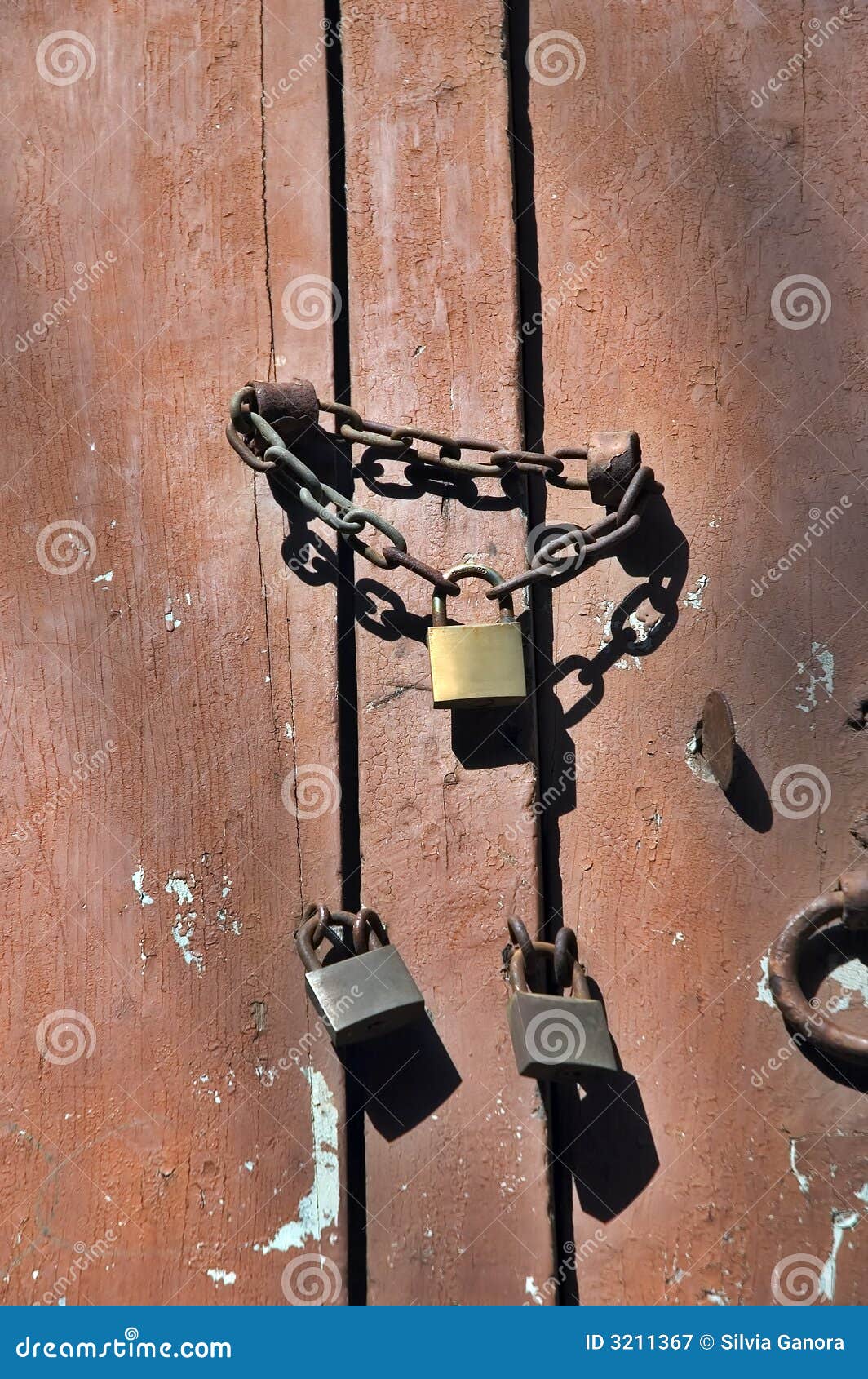 Three Locks Picture. Image: 3211367