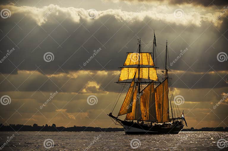 Three-master on the Elbe stock photo. Image of focus - 29109490