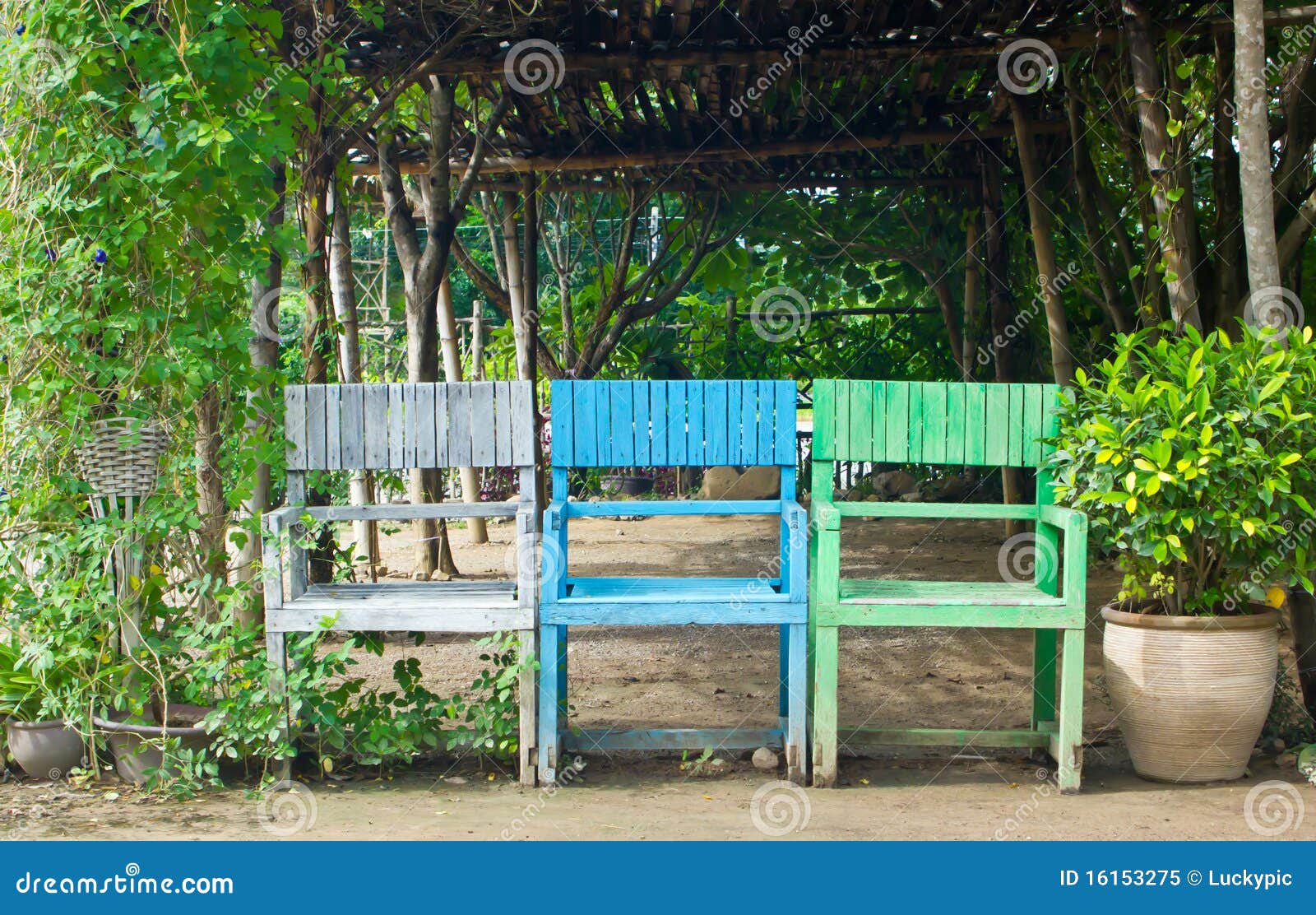 Three Old Chair Three Color Stock Image - Image of home, chair: 16153275