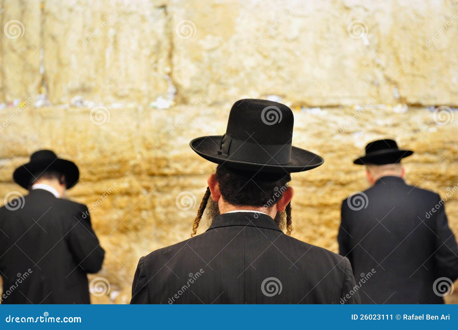 Three Orthodox Jewish Men editorial photo. Image of israel - 26023111