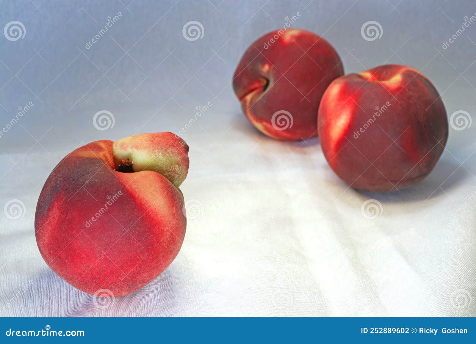 Three Peaches are on the Table Stock Photo - Image of tablen, organic ...
