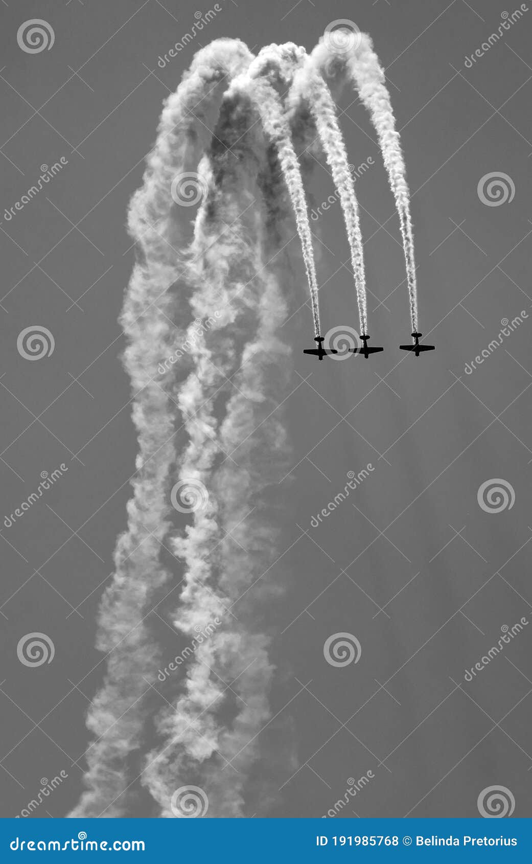 Three Plane Formation at Air Show Stock Photo - Image of smoke, flight ...