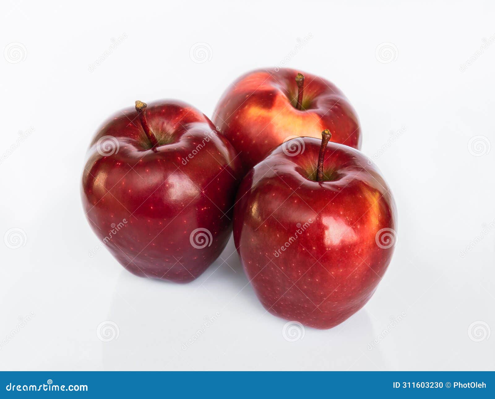 Three Red Delicious Apples Isolated on White Background with Reflection ...