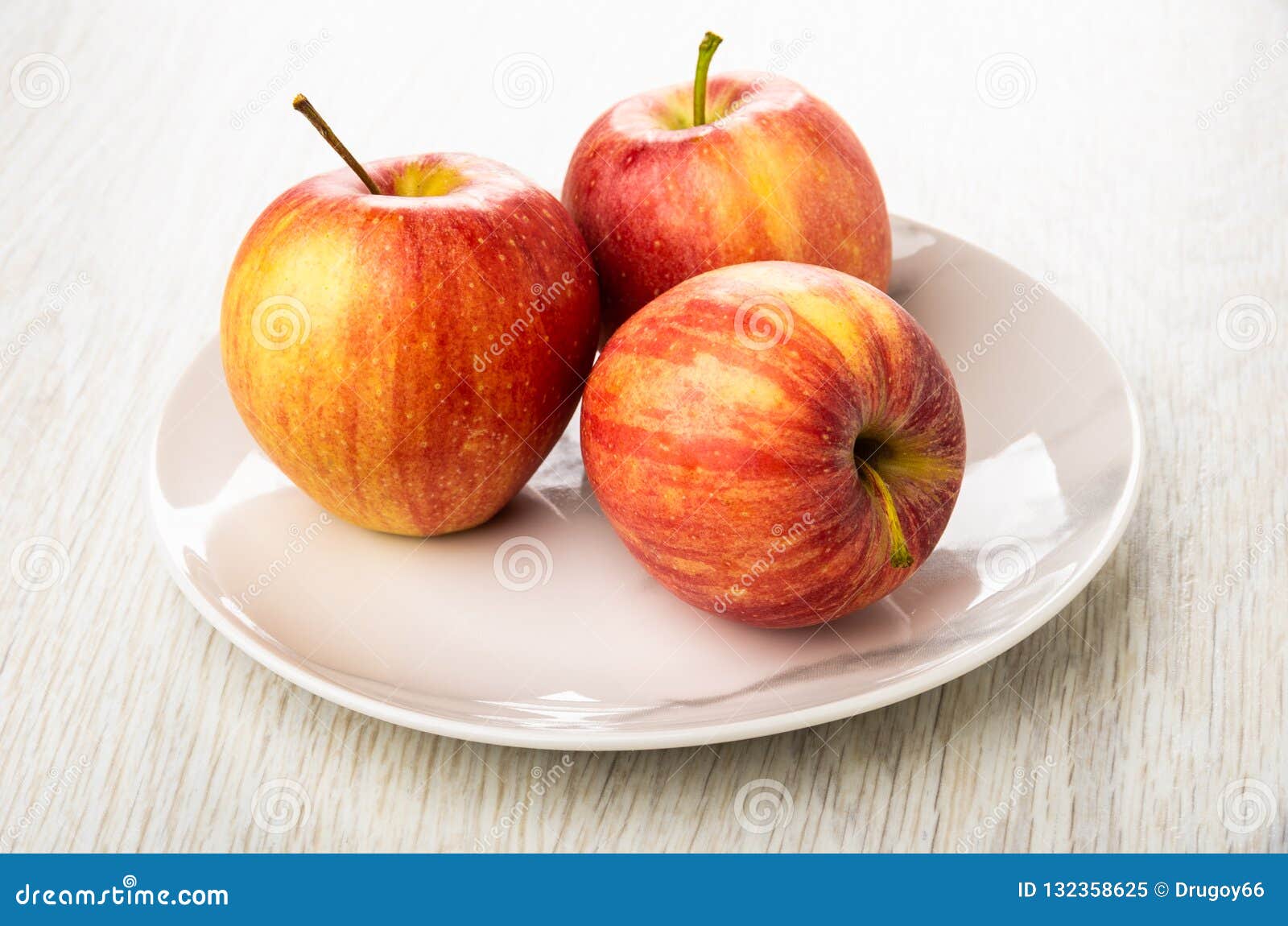 Apple On The Table Clipart