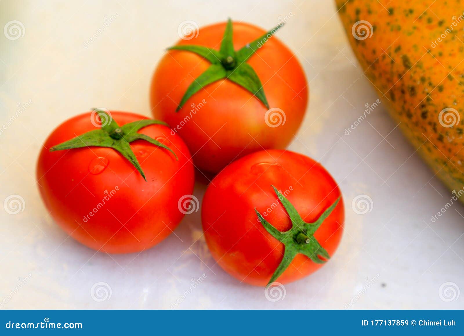 Three Red Fully Ripe Tomatoes Stock Image - Image of tomatoes, inside ...