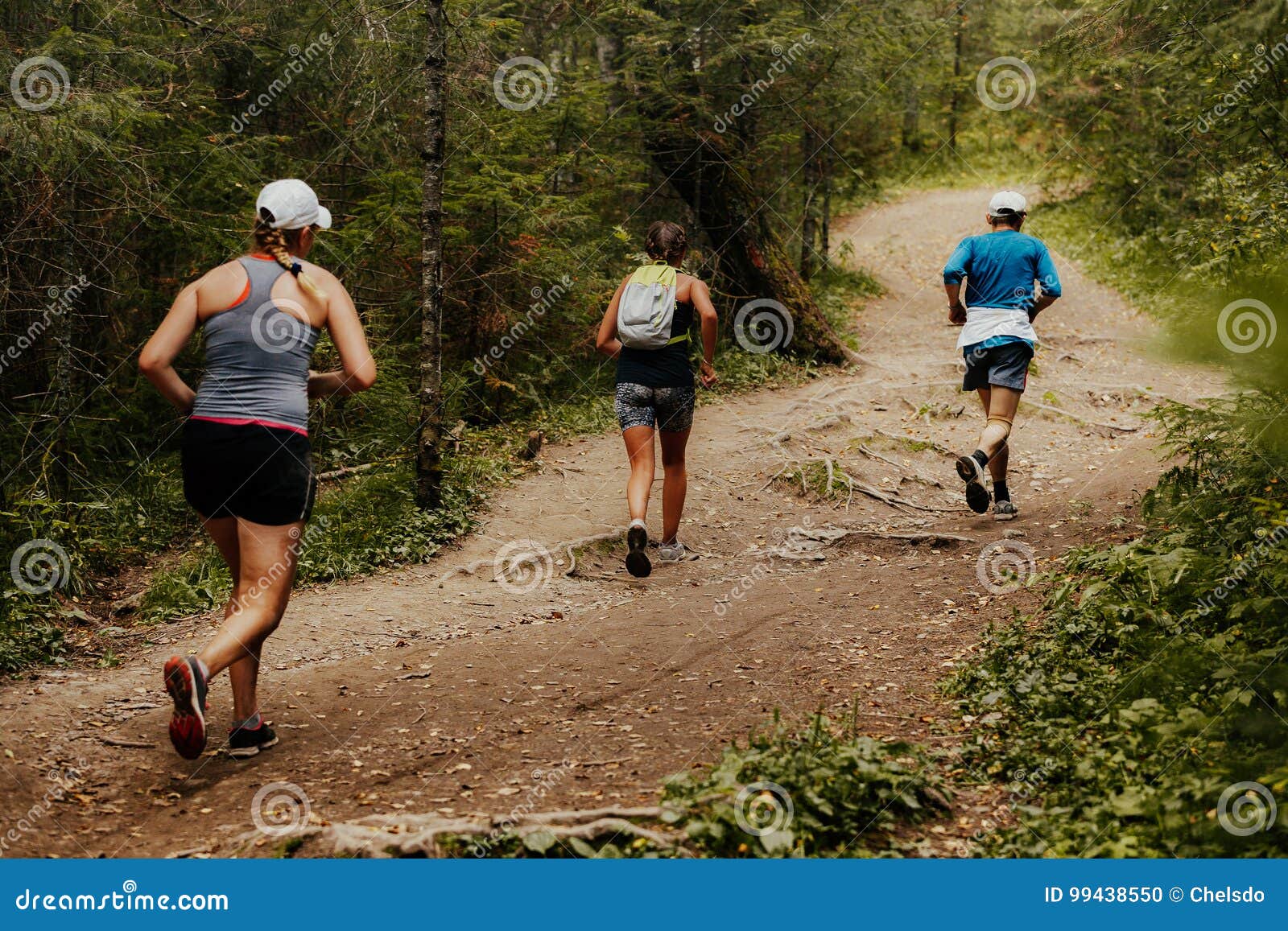 Three runners running editorial image. Image of feet - 99438550