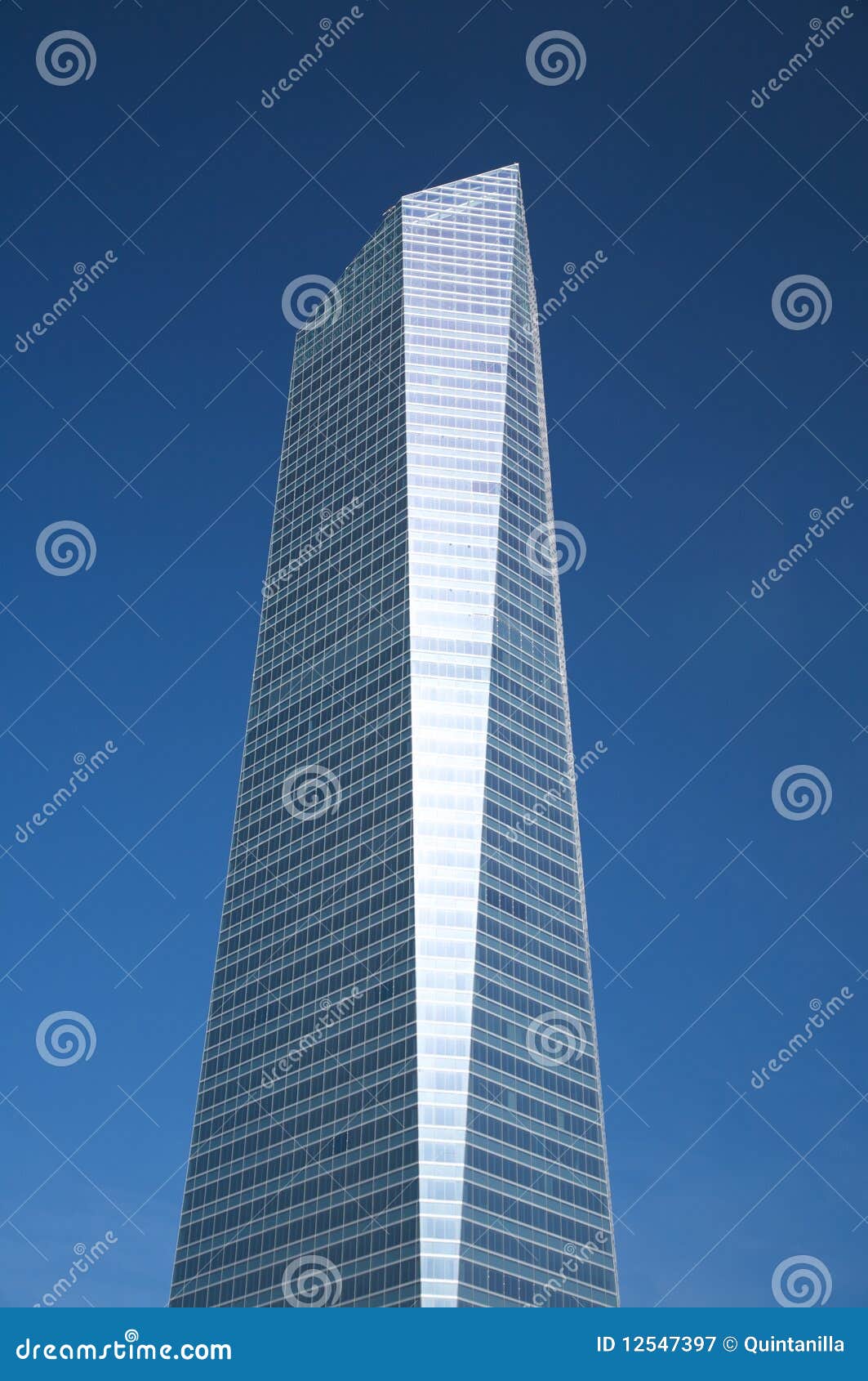 Three sides of skyscraper stock image. Image of architecture - 12547397