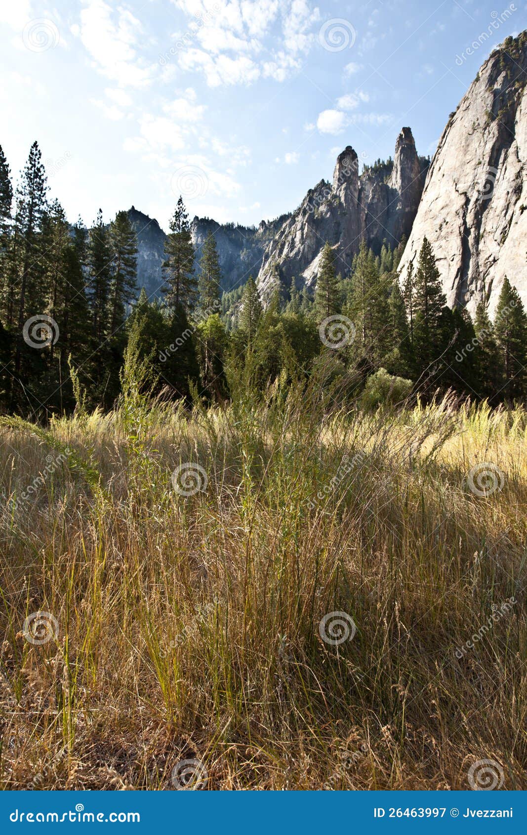 Three sisters cliffs stock image. Image of rock, beauty - 26463997