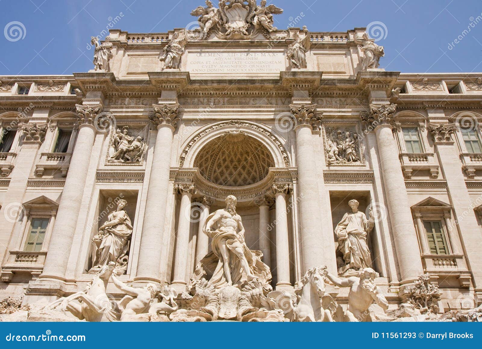 Three Statues on Trevi Fountain Stock Image - Image of public, holiday ...