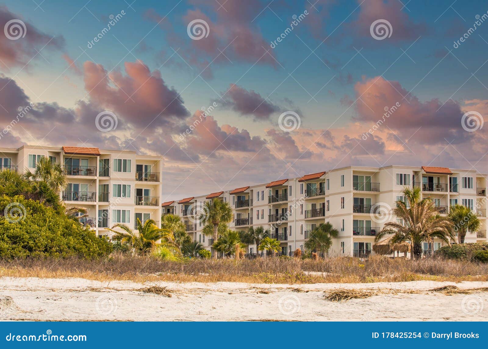 Three Story Tropical Beach Condo Building Stock Photo - Image of ...