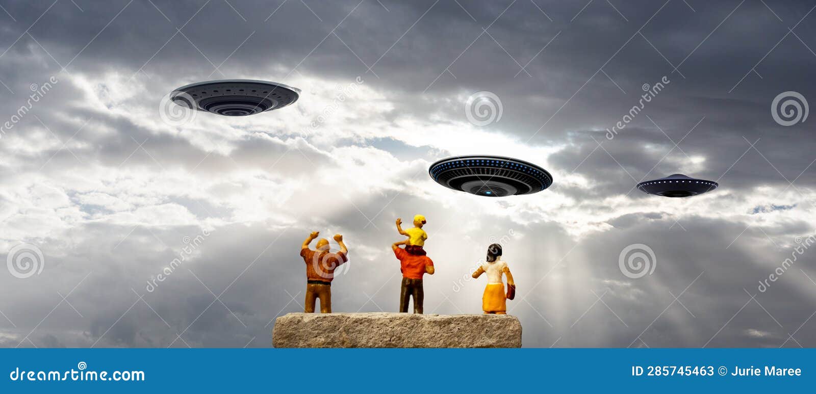 Eyewitness Sightings of Unknown Flying Objects. Stock Image - Image of ...