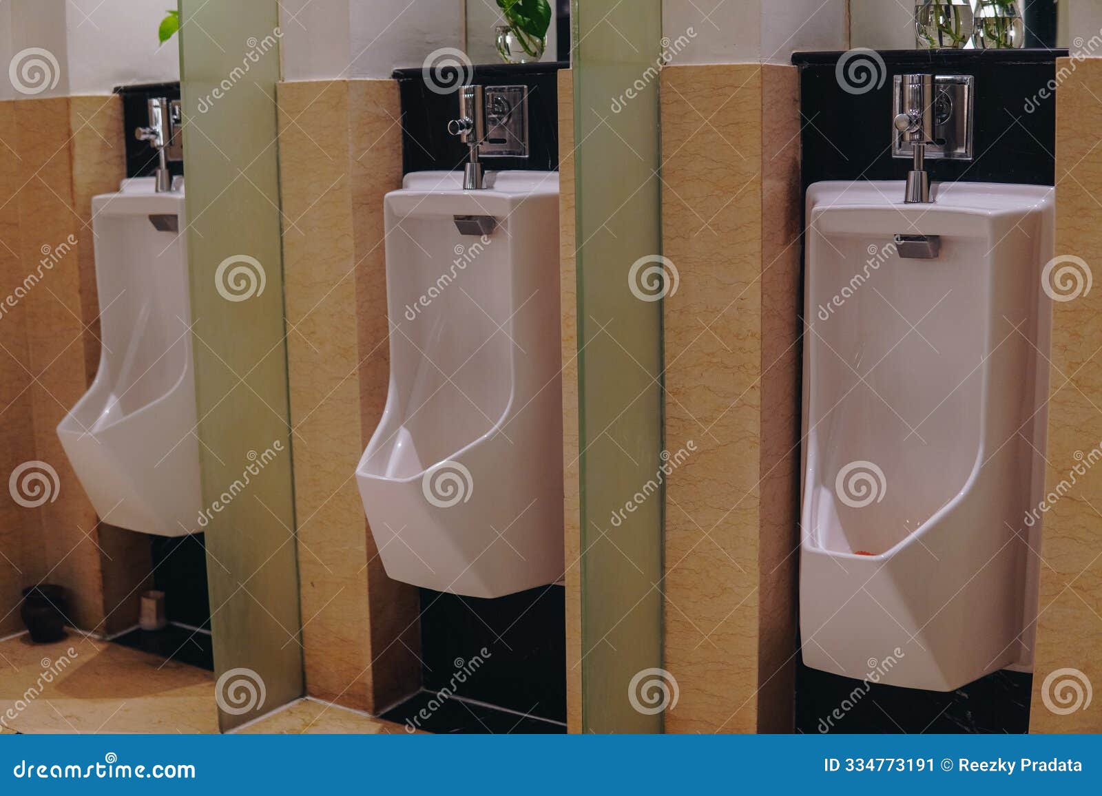 White Urinals Men In Toilet ,Outdoor Toilet Urinal Background Royalty ...