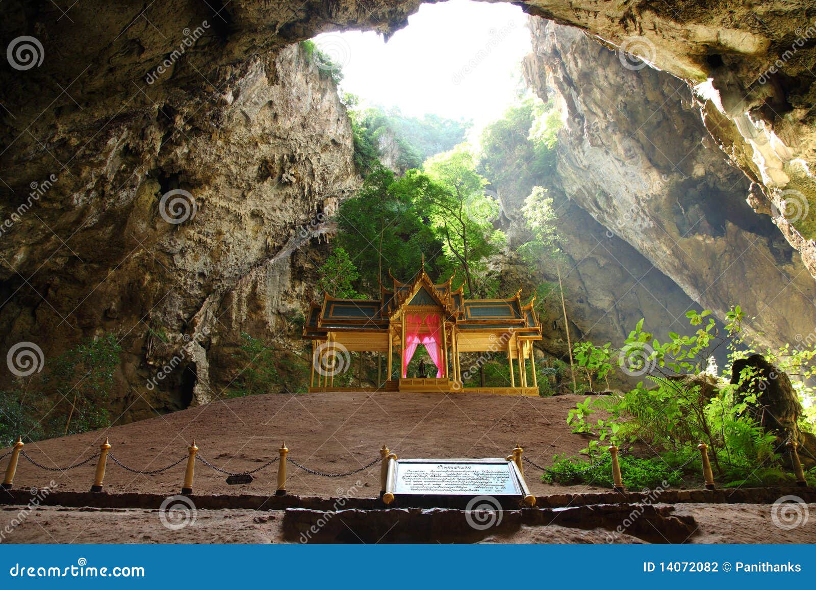 Throne in Prayanakorn Cave, Thailand Stock Photo - Image of beautiful ...