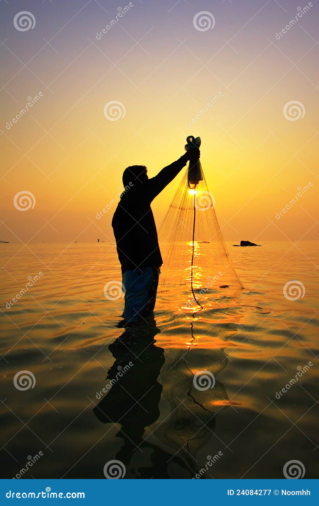 Throwing Fishing Net during Sunset Stock Image - Image of colors, night ...