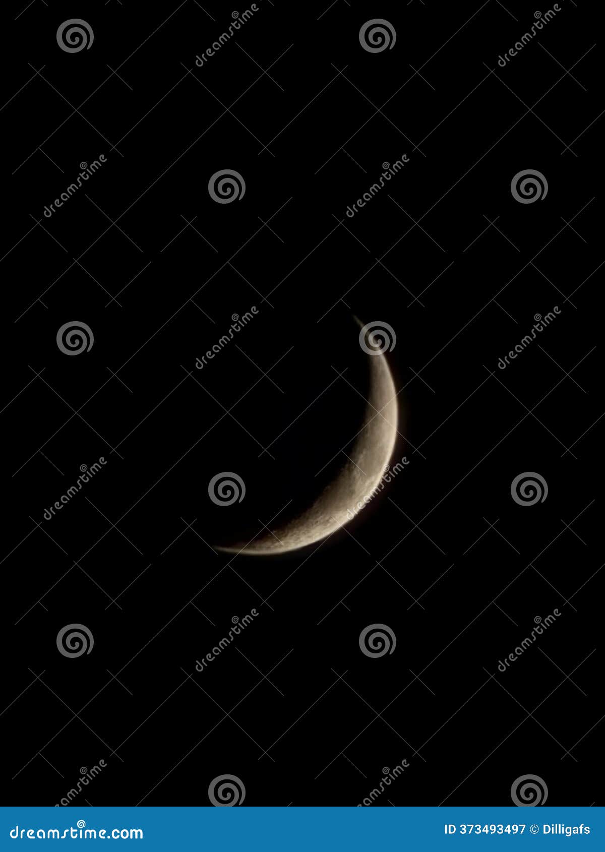 Crescent Of The Waxing Moon Is Visible Between Two Bright Planets ...