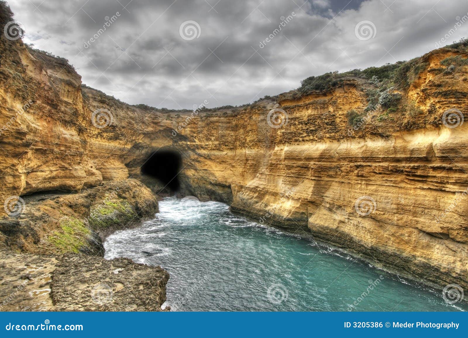 Thunder Cave stock photo. Image of holiday, landscape - 3205386