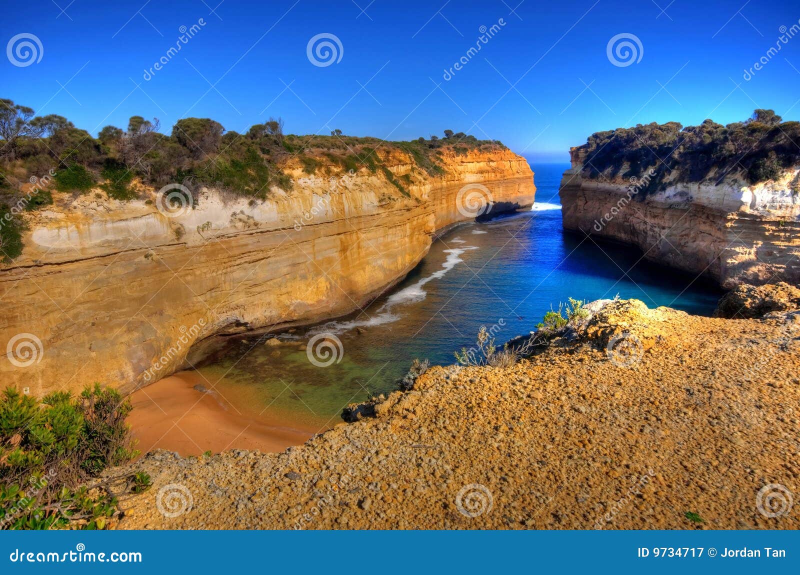 Thunder Cave in Australia stock image. Image of nature - 9734717