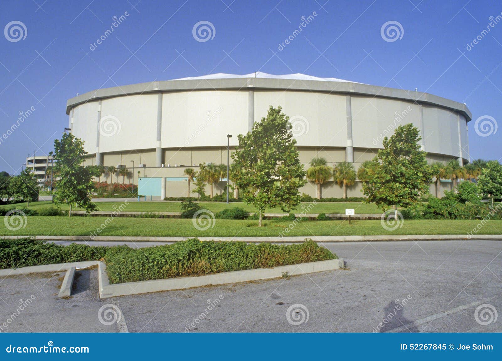 5,351 Stadium Dome Stock Photos - Free & Royalty-Free Stock Photos from ...