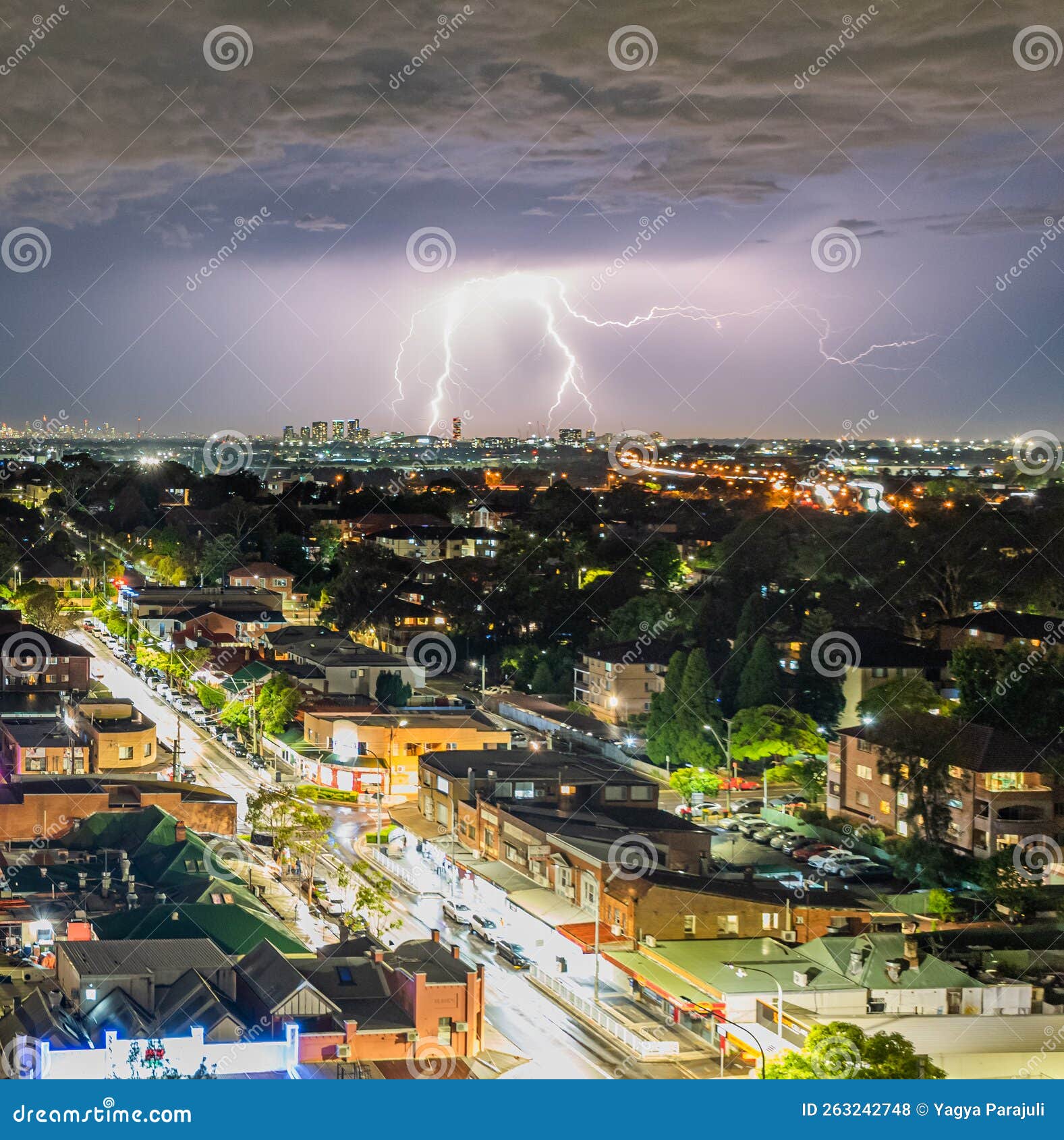 The Thunder Lighting at Night Stock Photo - Image of dark, weather ...