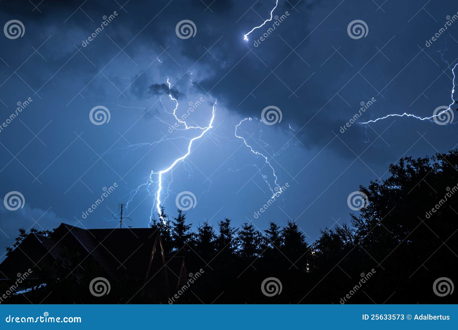 Thunderbolt stock image. Image of nature, thunder, thunderbolt - 25633573