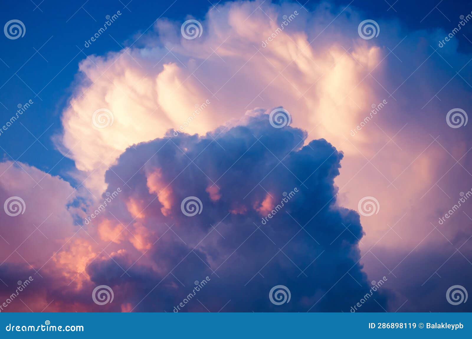 Thundercloud, in the Rays of the Sun Stock Image - Image of overcast ...