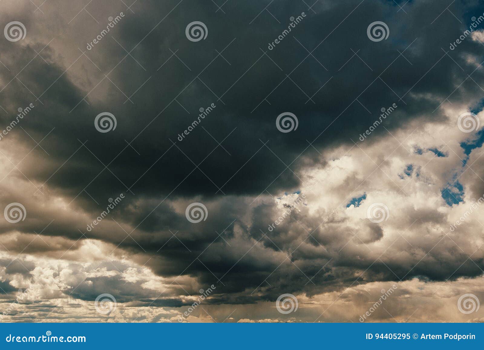 Thunderclouds imagen de archivo. Imagen de belleza, nube - 94405295