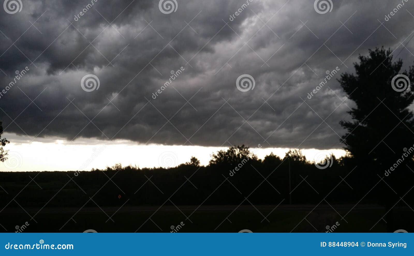 Thunderstorms rolling in stock photo. Image of thunderstorms - 88448904