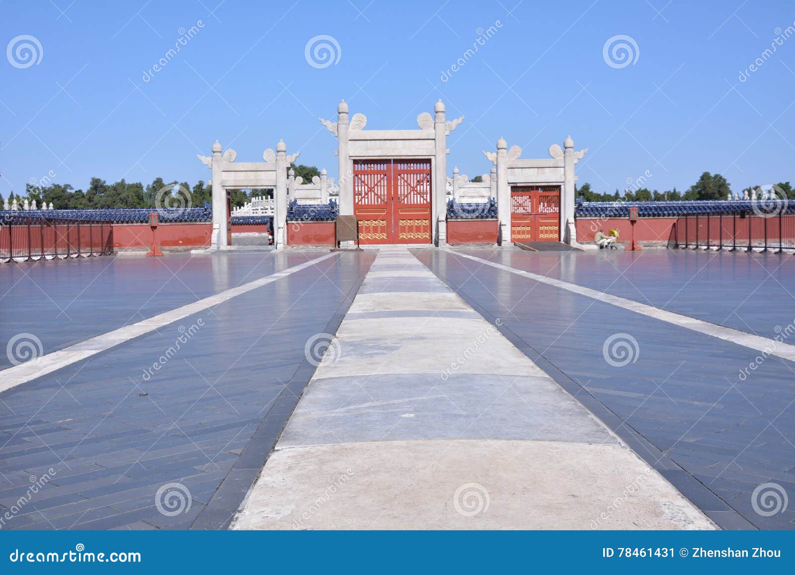 Tiantan gate stock image. Image of landmark, walkway - 78461431