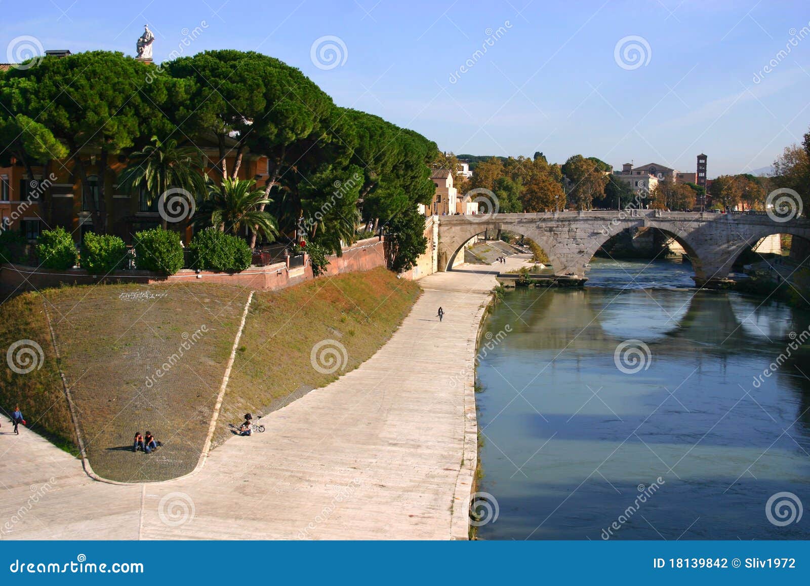 Tiber island stock photo. Image of history, tiberina - 18139842